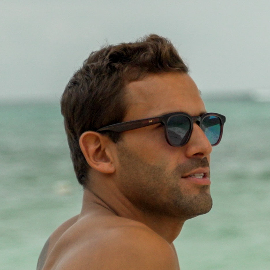 Pizzala / Burgundy + Blue